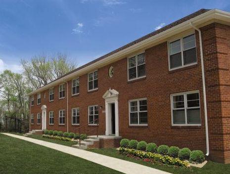 Fairfax Bluffs Multifamily Housing